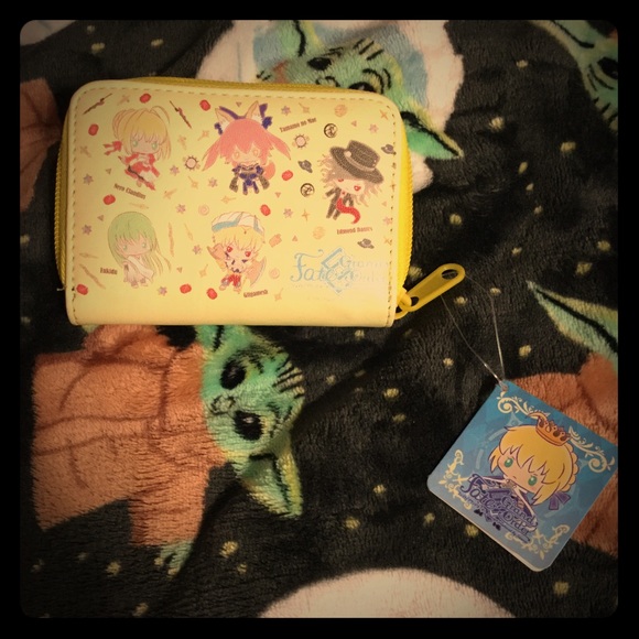 Hot Topic | Bags | Nwt Fate Grand Order Card Fgo Wallet | Poshmark